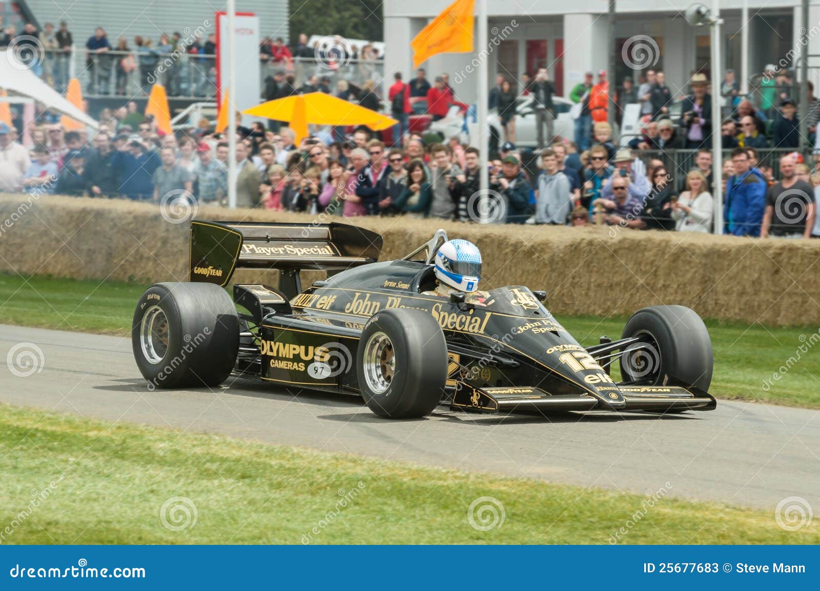 Classic Lotus F1 editorial stock photo. Image of transport - 25677683