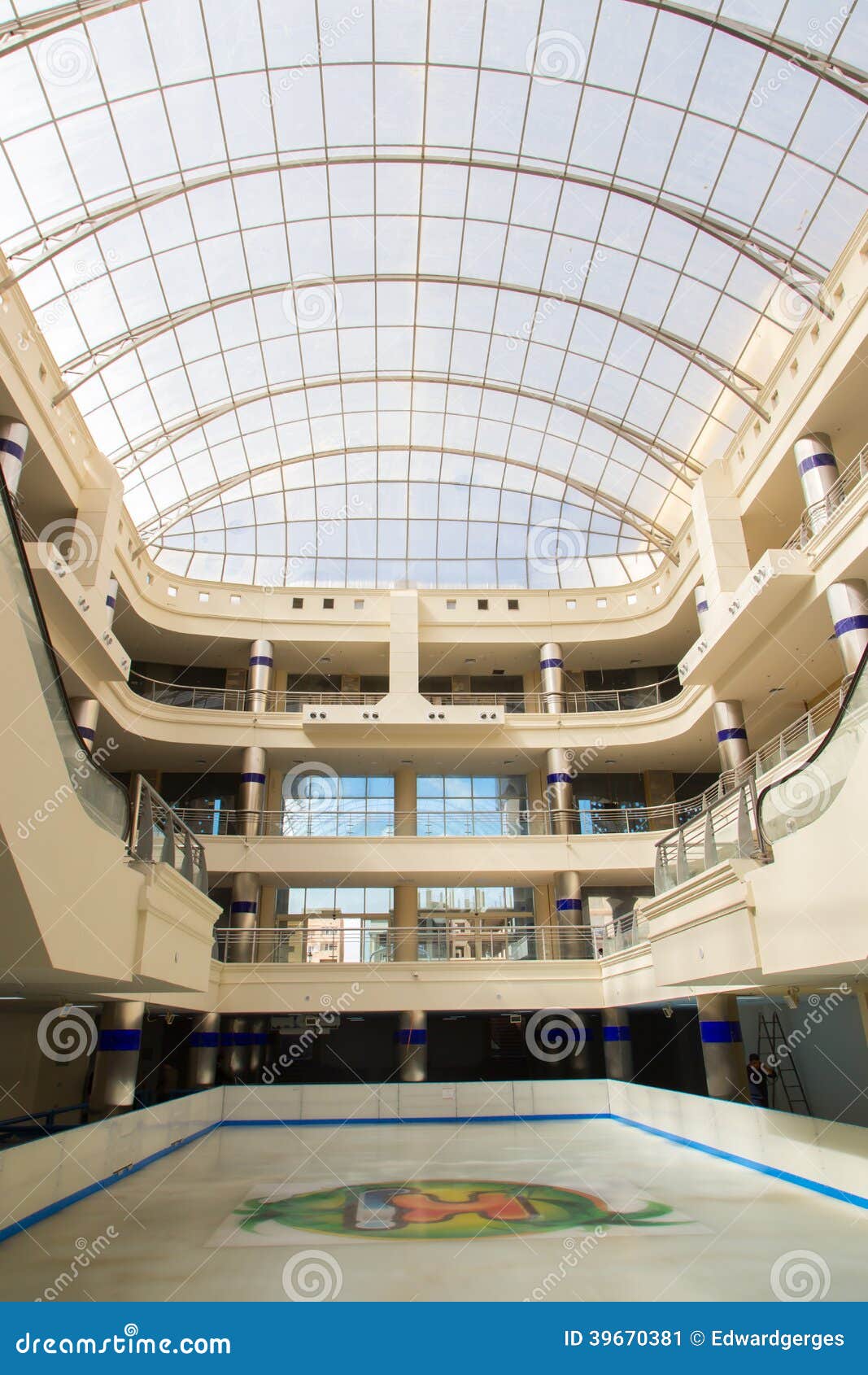 Classic mall editorial photo. Image of illuminated, european - 39670381