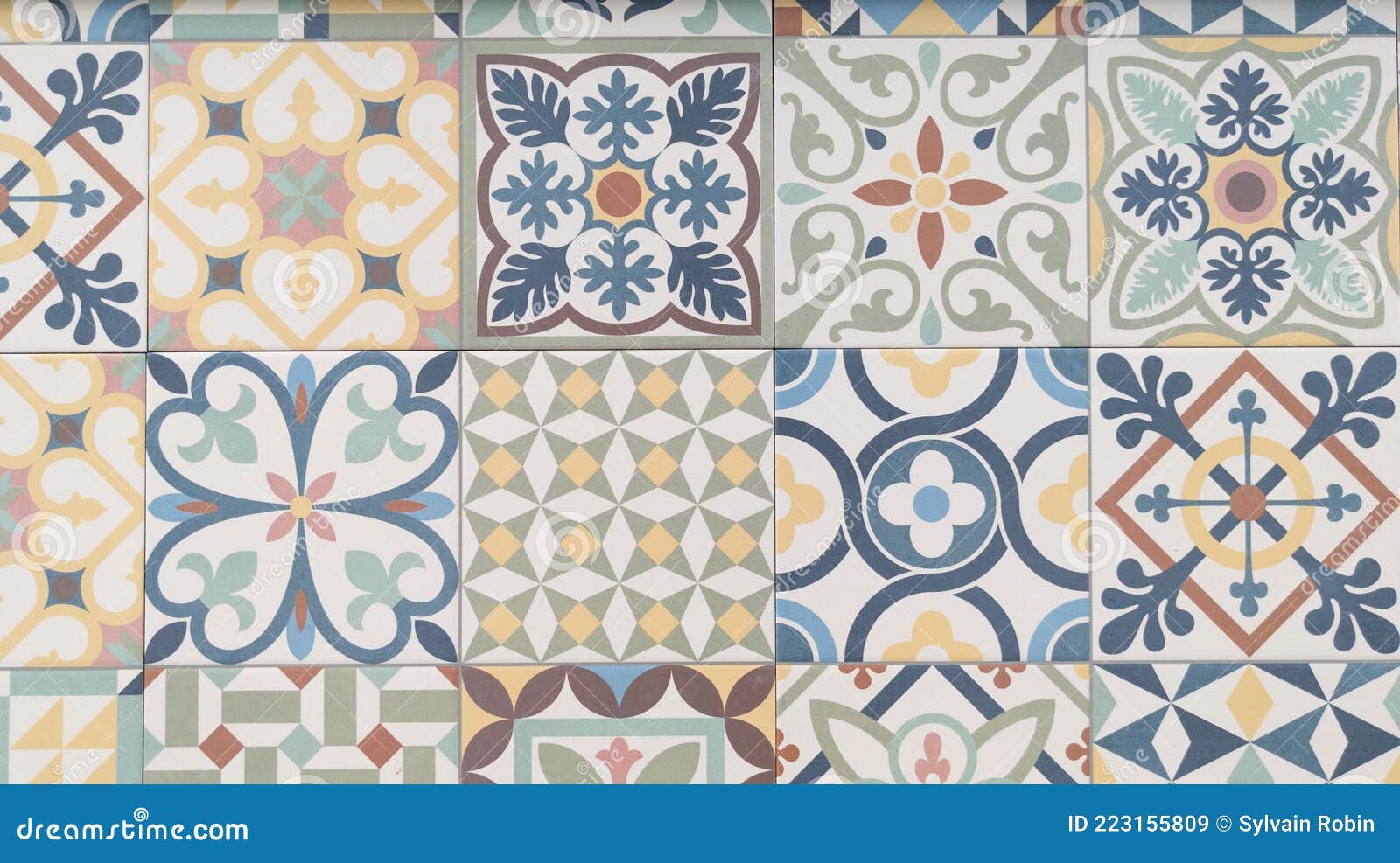 Classic Mosaic Ceramic Tile Pattern Azulejo Vintage Tiles Background ...