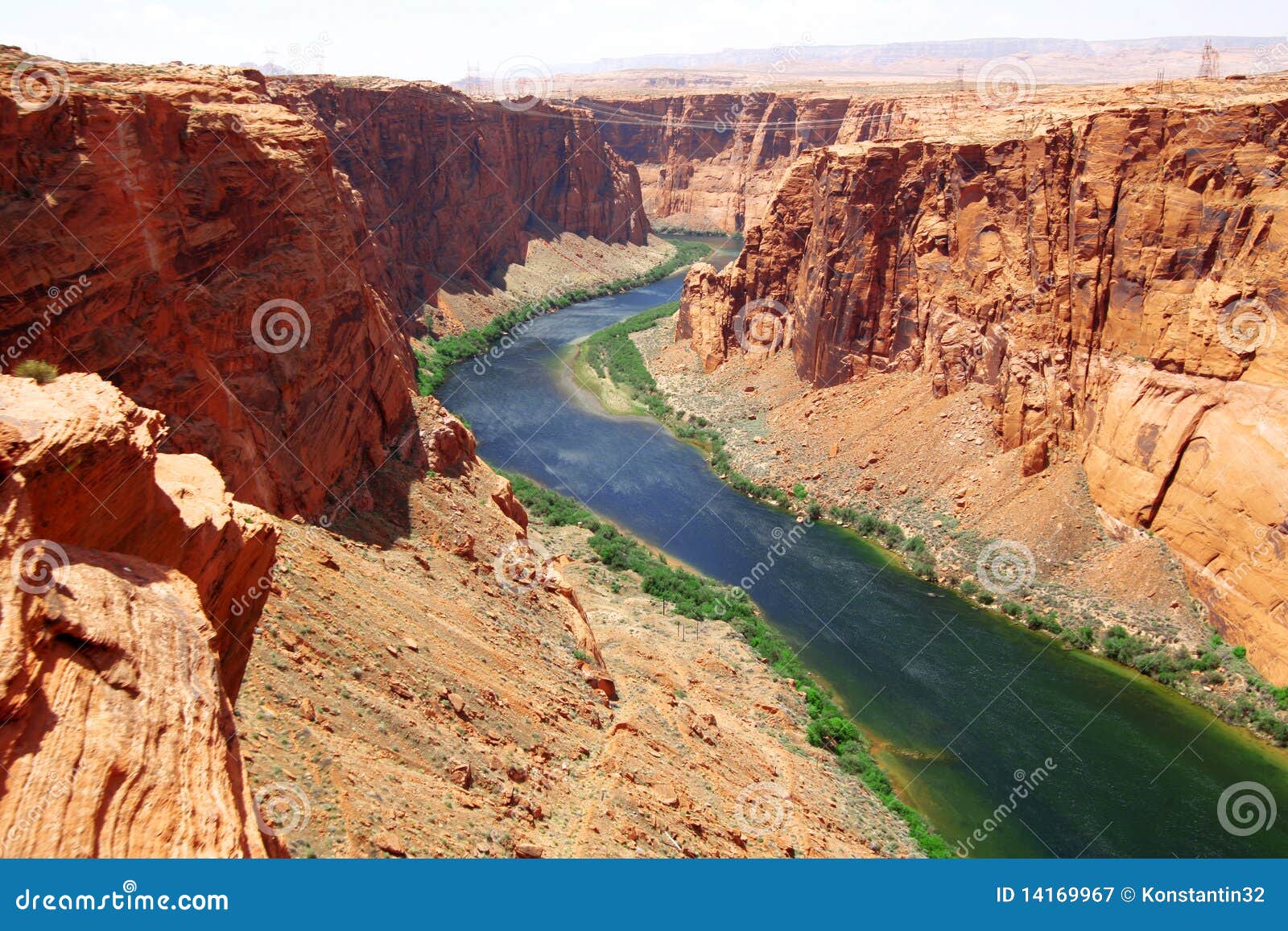 Classic Overlook View Of Garden Of The Gods In Colorado Springs Stock ...
