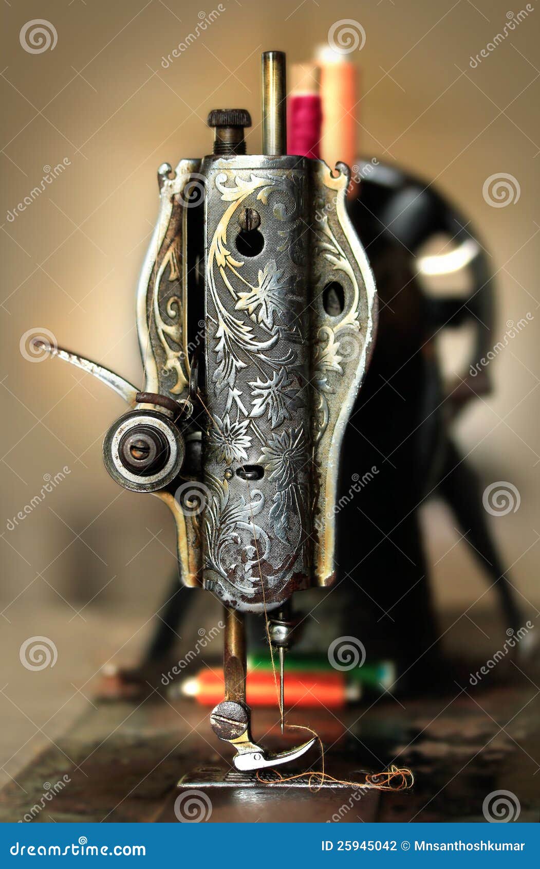 Classic Retro Style Antique Manual Sewing Machine Stock Photo - Image ...