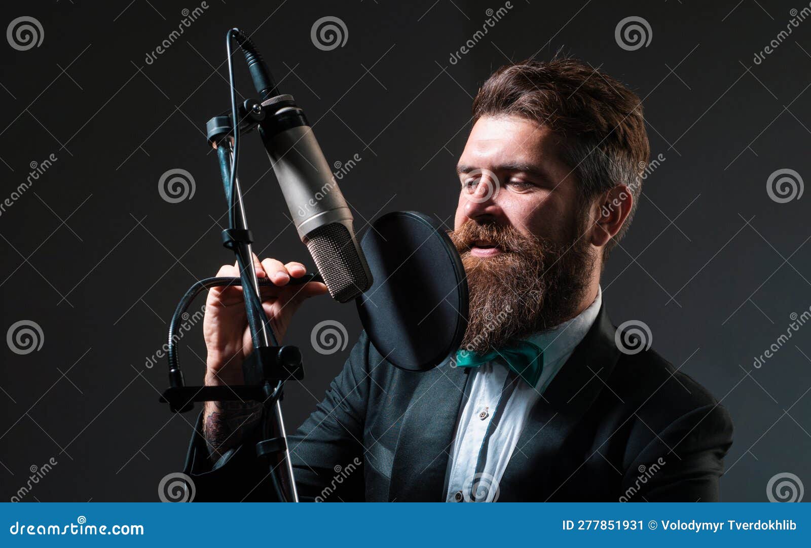 Classic Singer. Man Singing with Music Microphone. Stock Image - Image ...