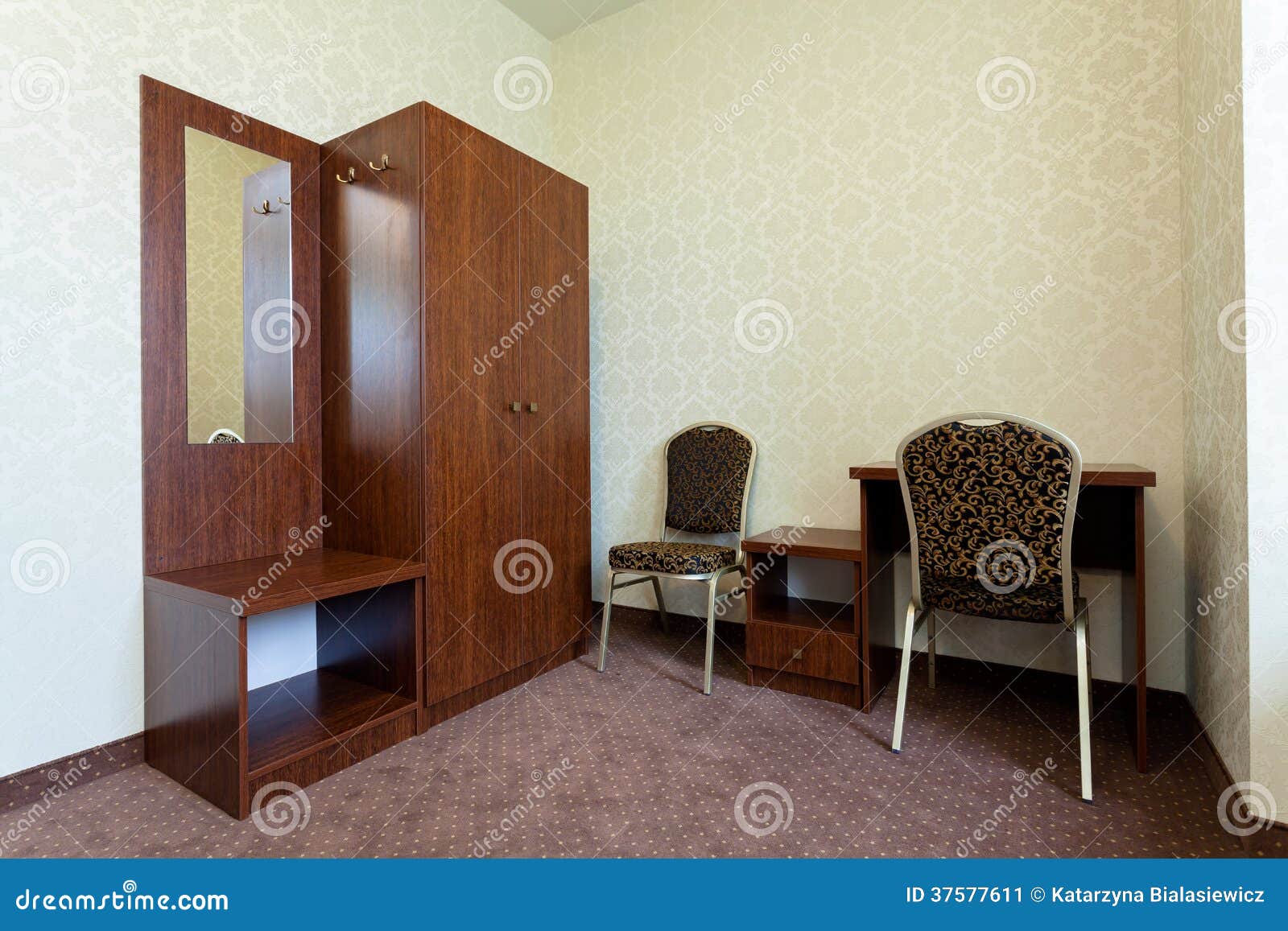 Classic small hotel room stock image. Image of inside - 37577611
