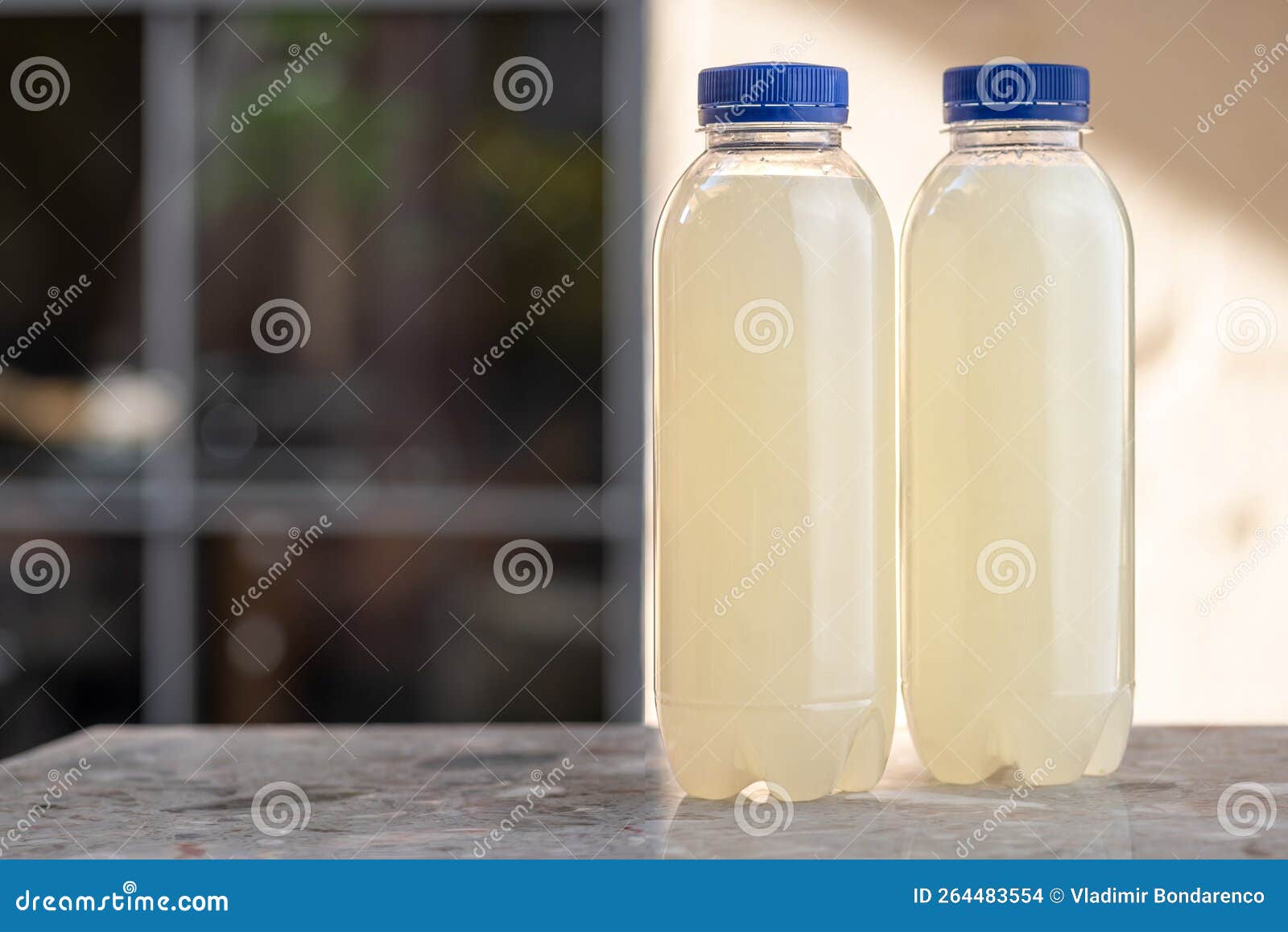 Classic Takeaway Bottled Lemonade, Delicious and Nutritious Organic ...