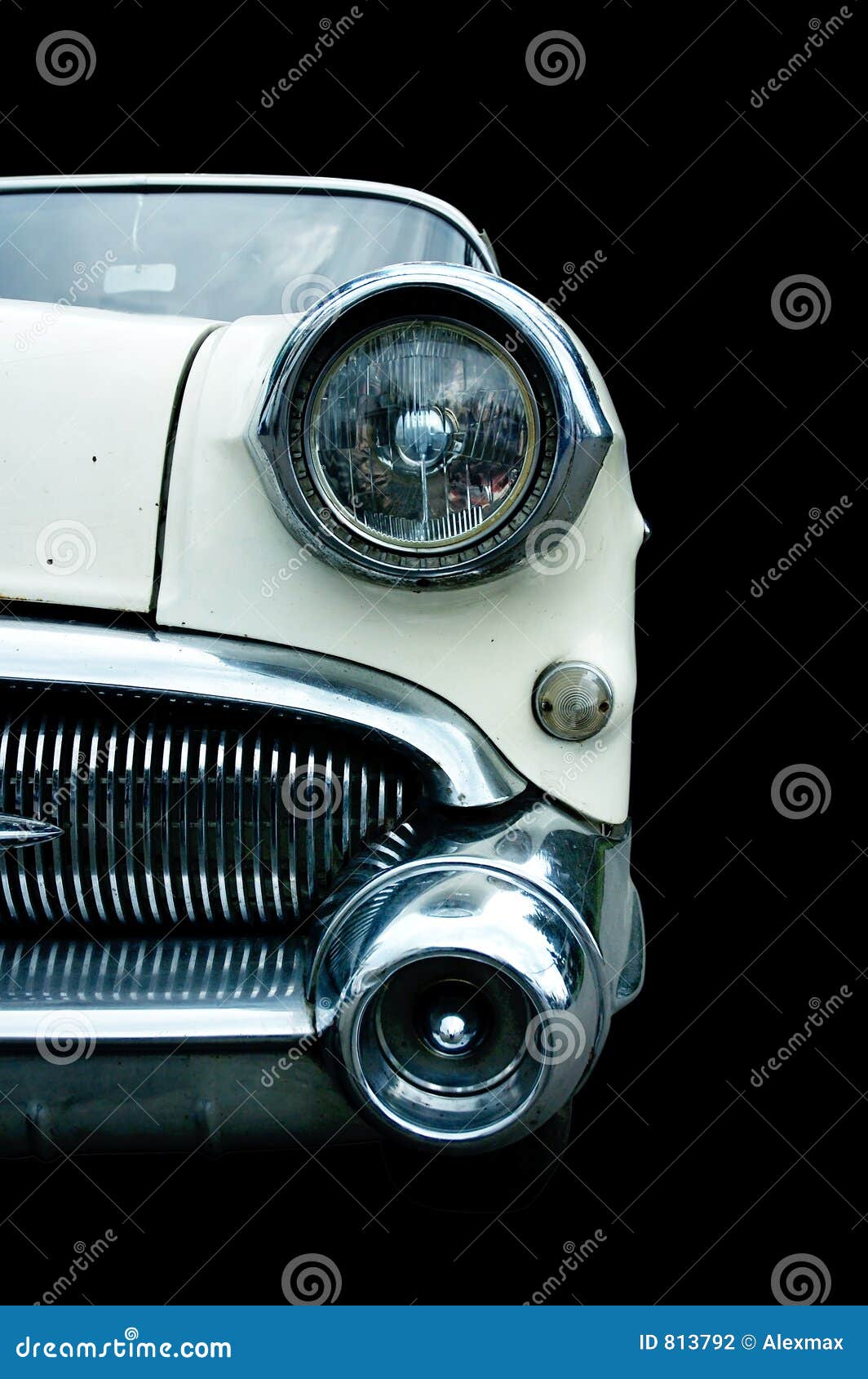 Classic White Big Rig Car Hauler Semi Truck With Empty Semi Trailer ...