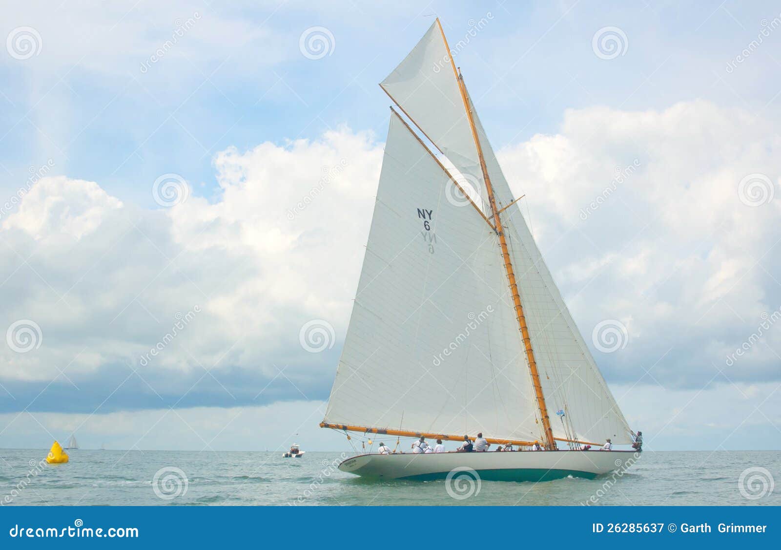Classic Wooden Boat Race editorial photography. Image of yachting ...