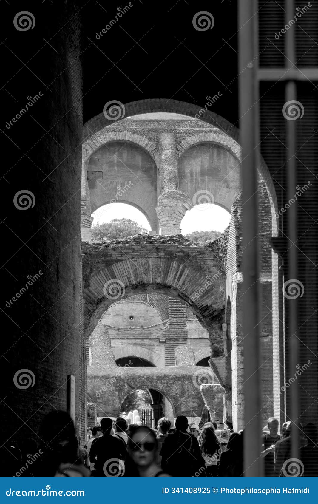 Architecture Interior Of Traditional Chinese Shrine With Traditional ...