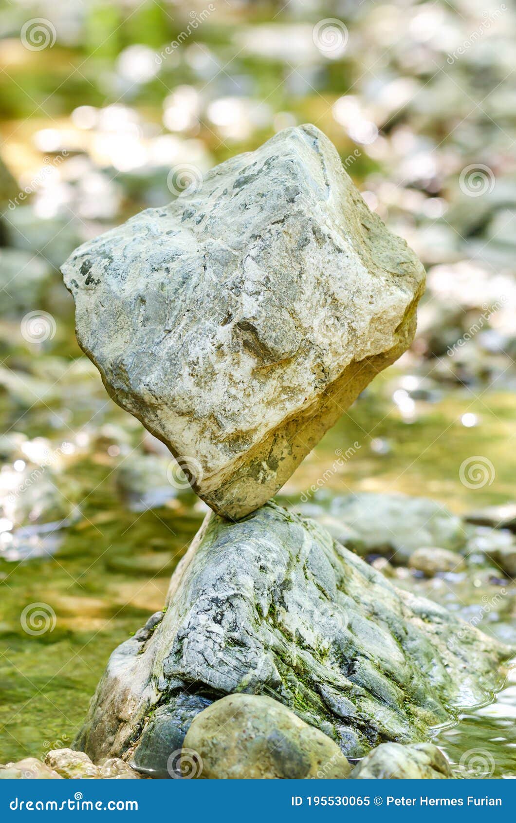 Classical Balanced, Cube Shaped Rock at the Creek Stock Image - Image ...