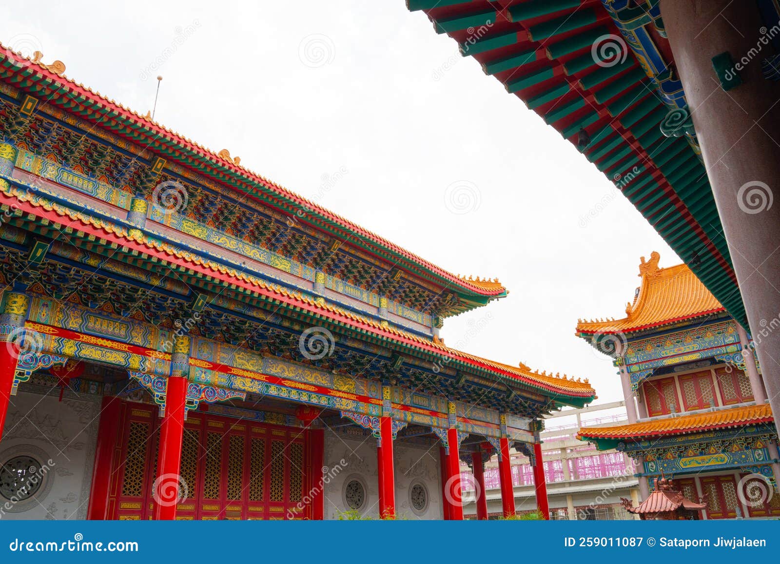 Classical Chinese Tile on Roof Stock Image - Image of texture, carving ...