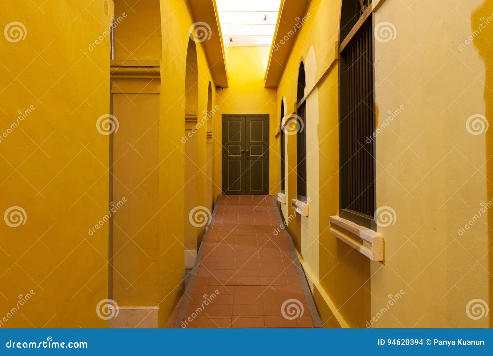 Classical Corridor of Architecture To Door, Vintage Design Architecture ...