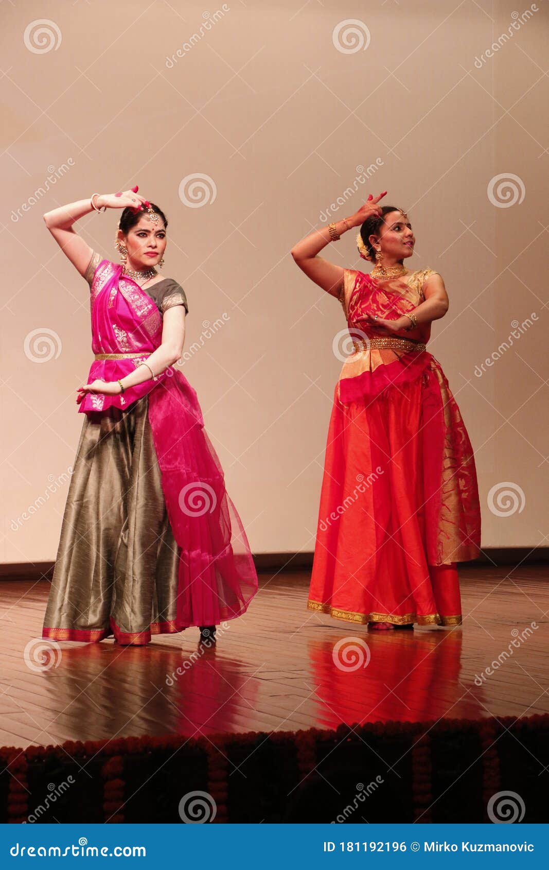 Classical Indian Kathak Dance Performance in New Delhi, India Editorial ...