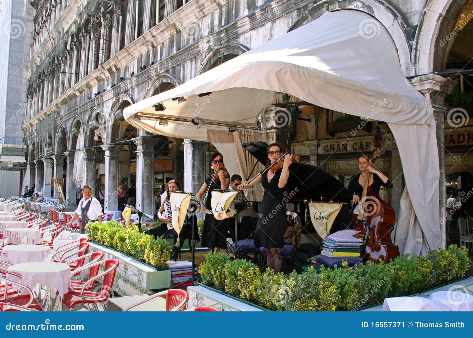 Classical Musicians in Piazza San Marco Editorial Photo - Image of ...