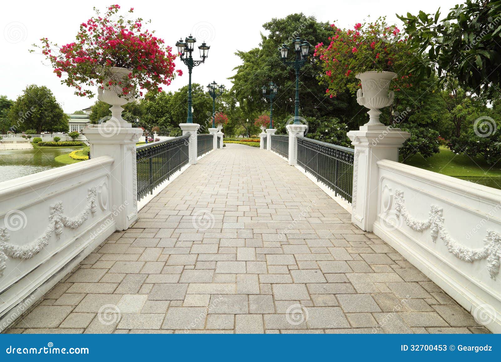 Classical Stone Bridge of the Royal Palace Stock Image - Image of park ...