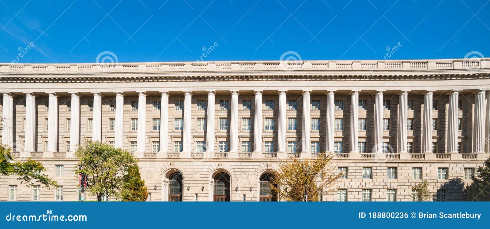 Repeating Columns Stock Photography | CartoonDealer.com #12361676