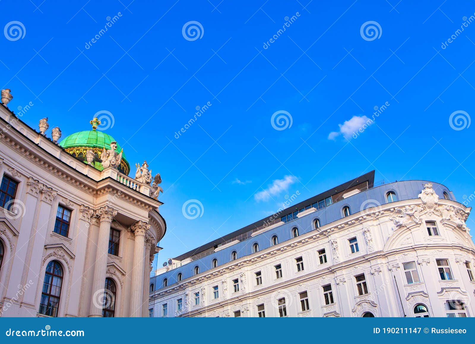 Classical Viennese Architecture Stock Image - Image of museum, cupola ...