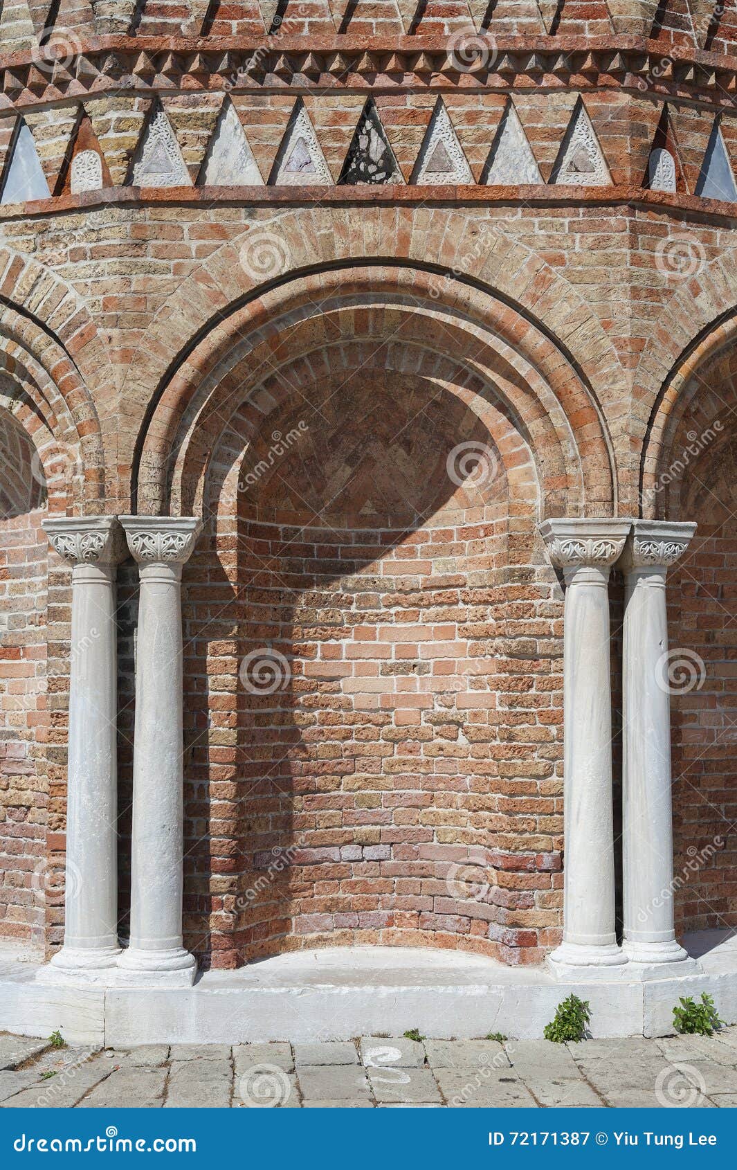 Classical Wall With Columns And Arches. Vintage Arcade Background ...