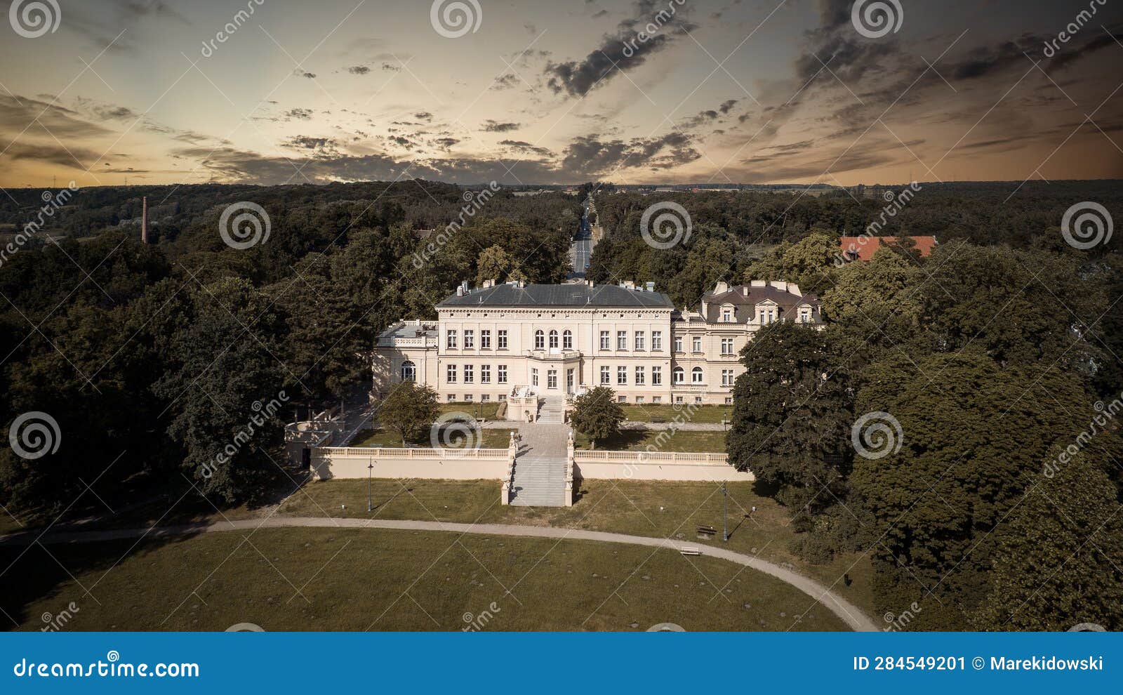 Palace and Park Complex in Ostromecko, Poland. Stock Image - Image of ...