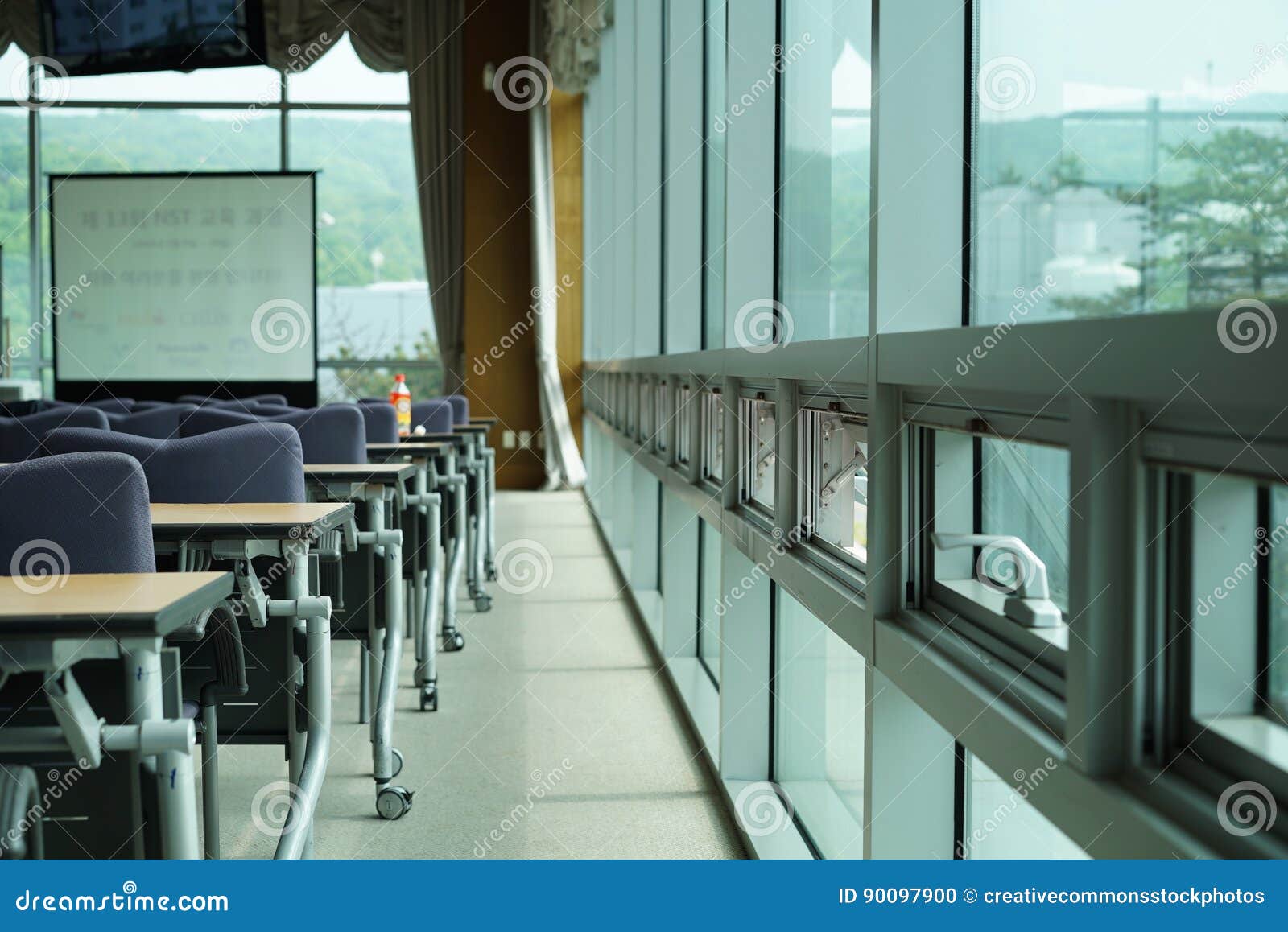 Classroom Chairs Picture. Image: 90097900