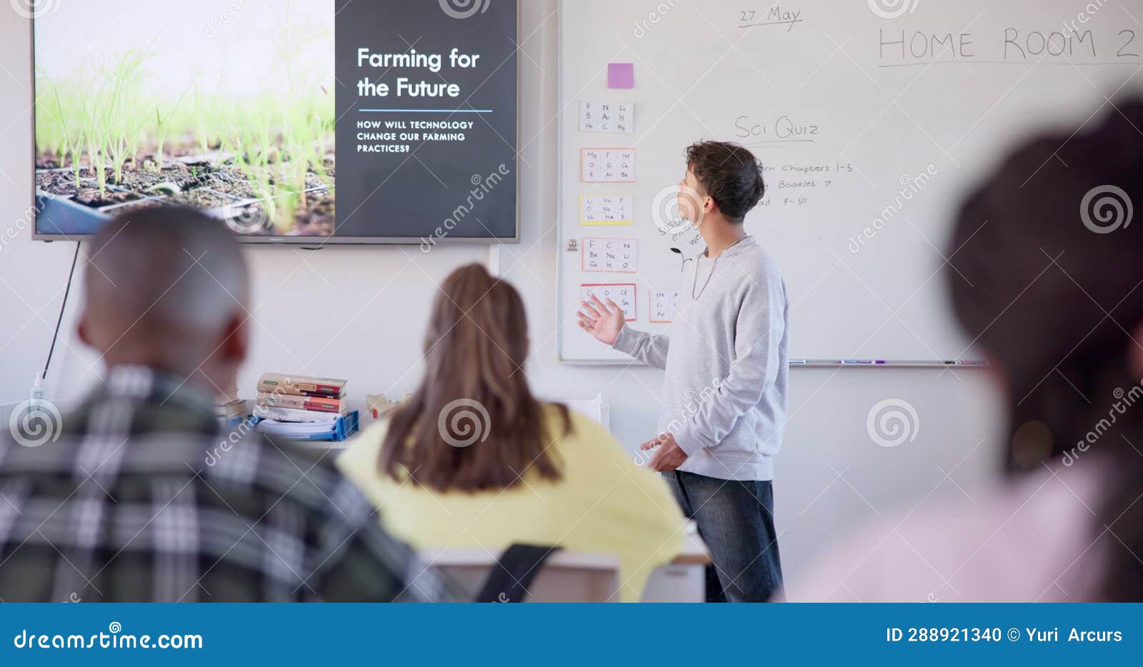 Classroom Presentation, Screen and Child Talking, Discussion or Explain ...