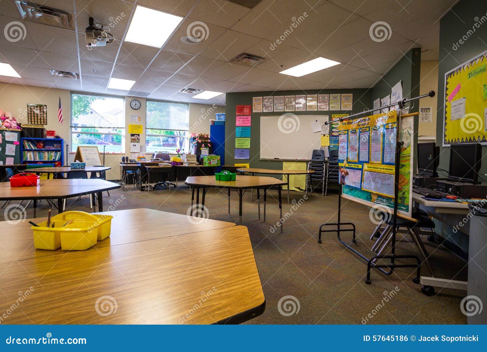 Classroom in Primary School Editorial Photo - Image of modern ...