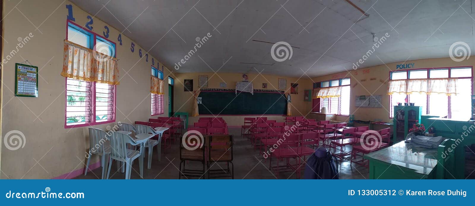 Ventilated Classroom Photos - Free & Royalty-Free Stock Photos from ...