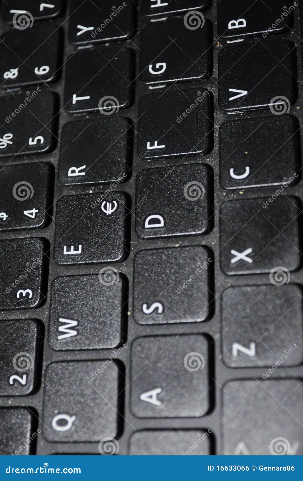 Clavier QWERTY photo stock. Image du technologie, ordinateurs - 16633066