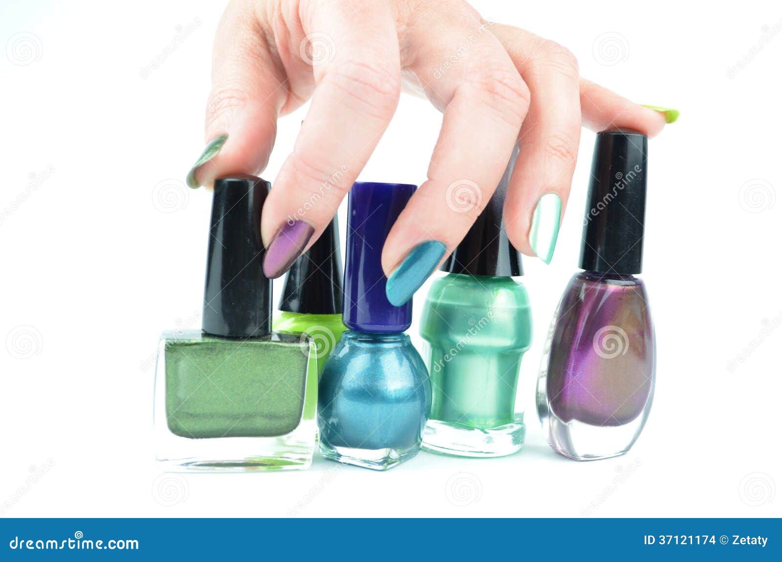 Clavos del color foto de archivo. Imagen de cosmético - 37121174