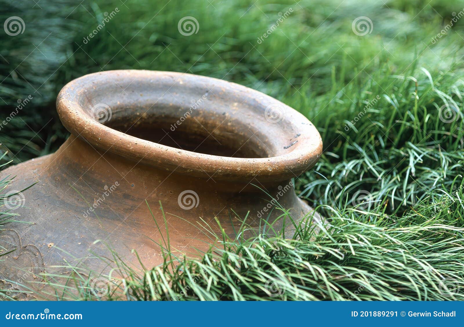 Clay Amphora in Grass Field Stock Image - Image of traditional, drink ...
