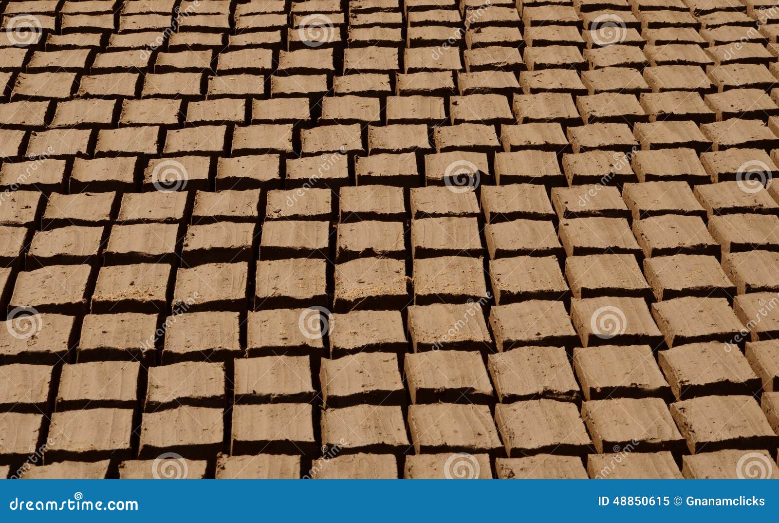 Clay Bricks image stock. Image du cuire, conception, construction ...