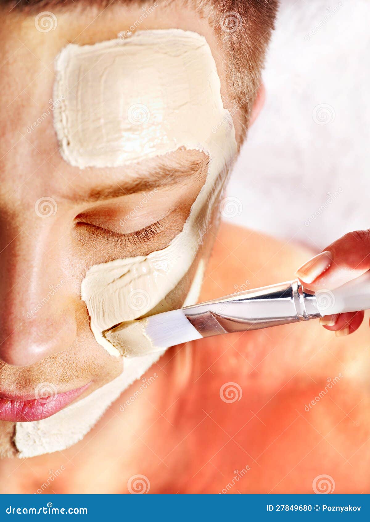 Clay Facial Mask in Beauty Spa. Stock Photo - Image of beauty, people ...