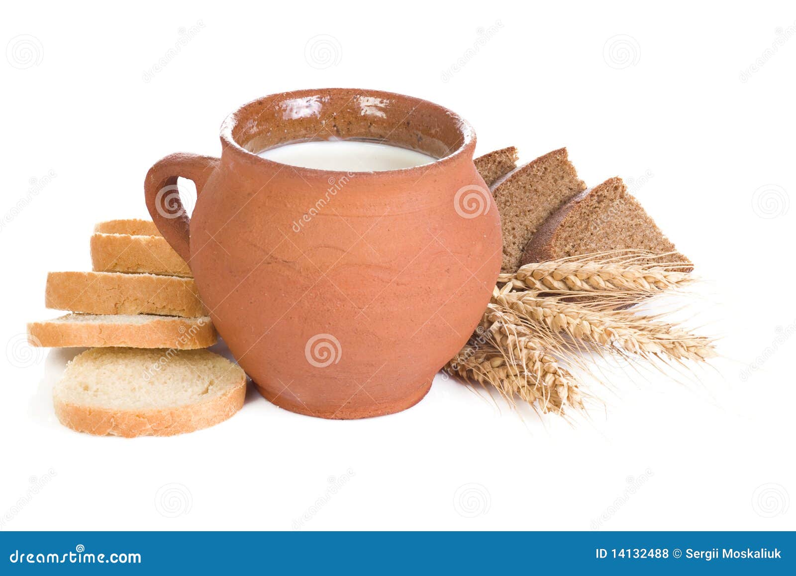 Clay pot and bread stock photo. Image of milk, sandwich - 14132488