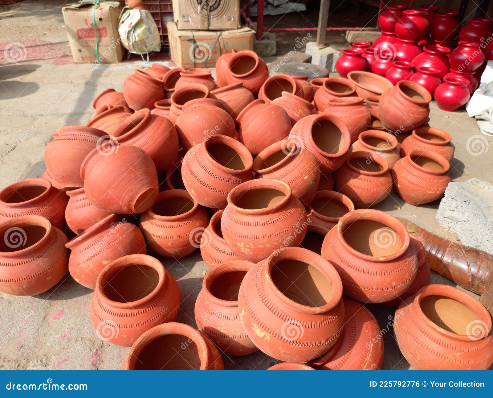 Clay Pottery, Rajasthan, India Stock Photo - Image of quail, bartan ...