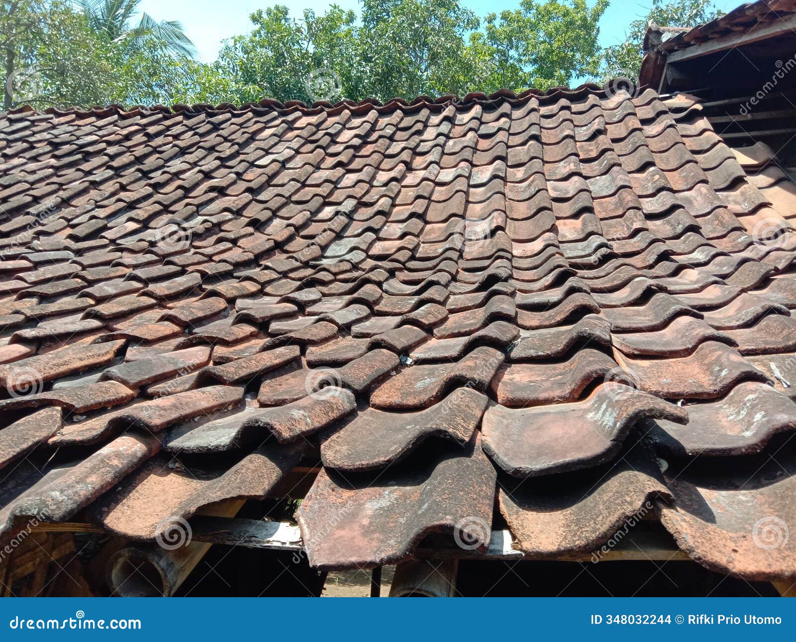 Clay Tile Roof. Old and Dull Clay Tile Roof Stock Photo - Image of ...