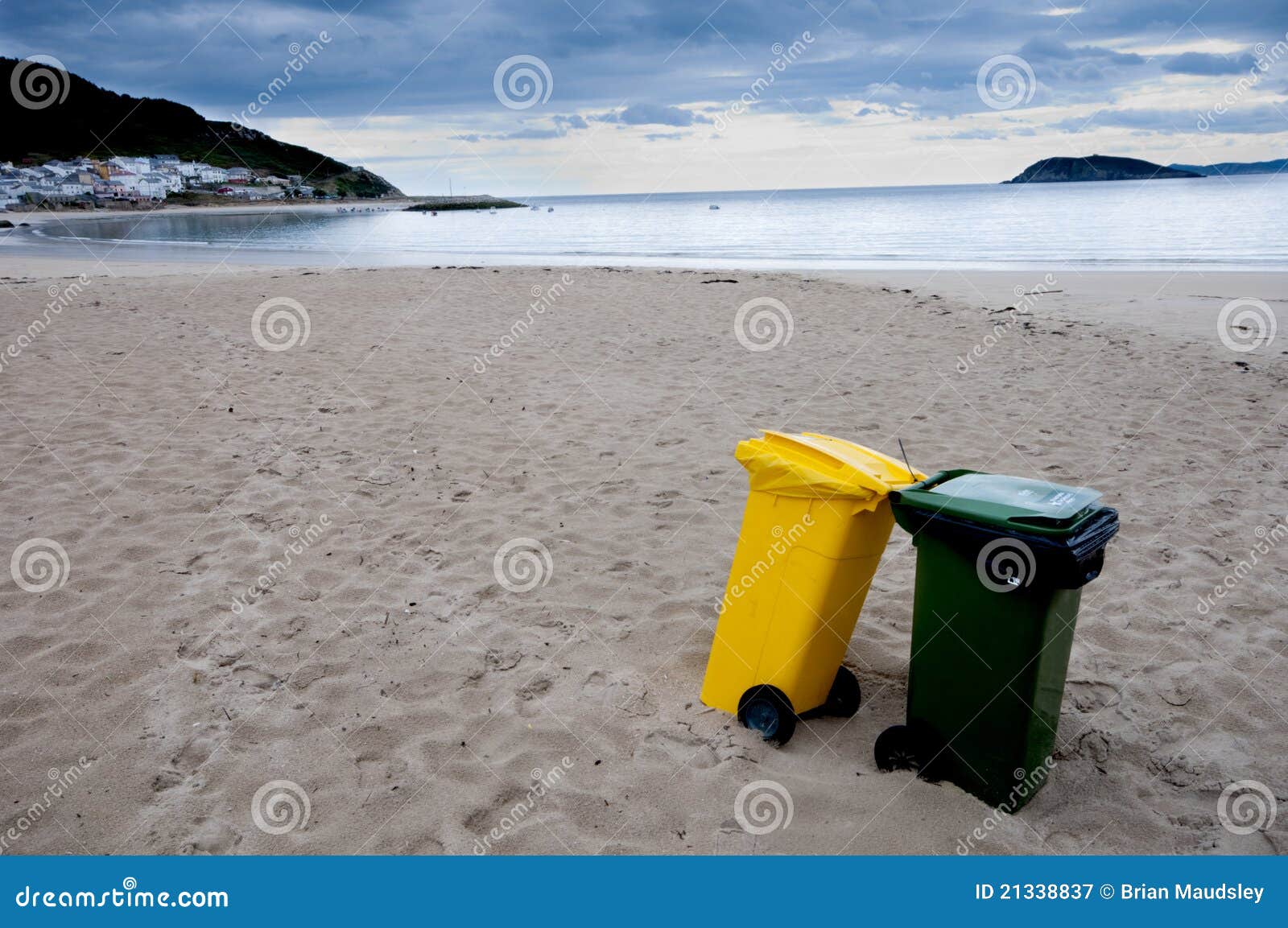 Dry Clean Beach Sand Texture Royalty-Free Stock Image | CartoonDealer ...
