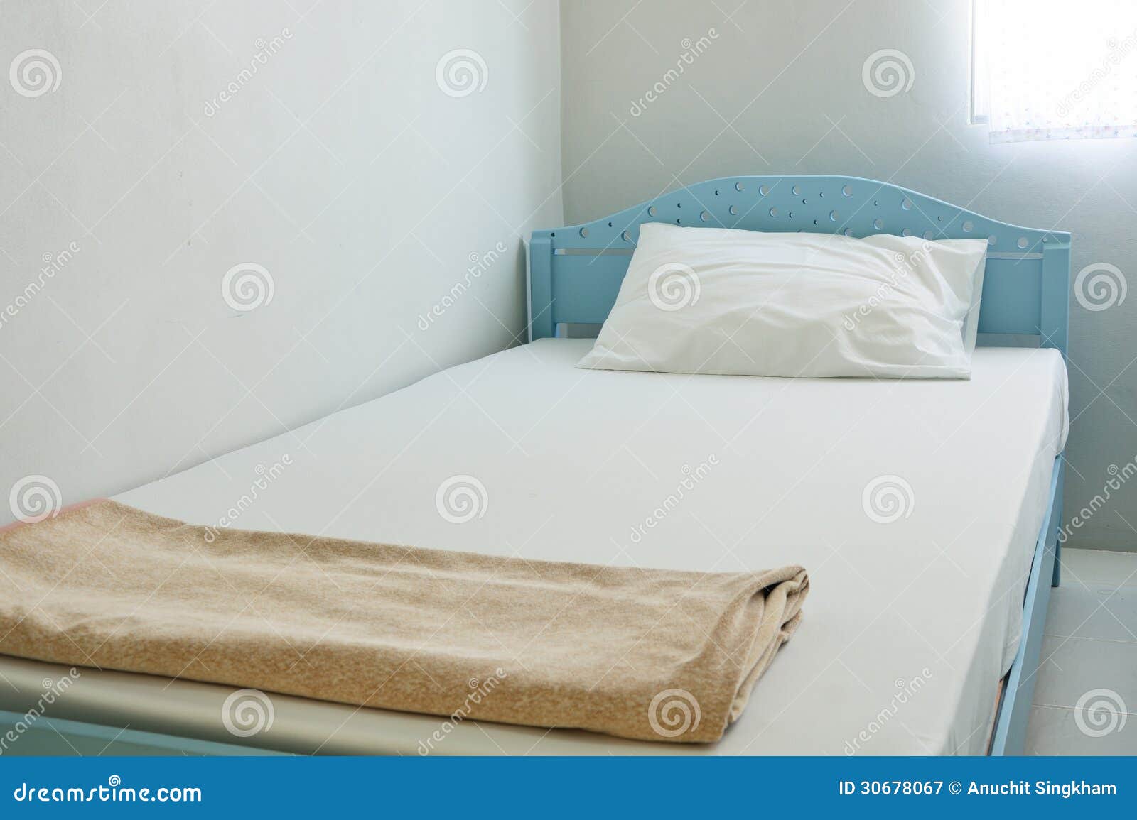 Clean bed in room stock image. Image of domestic, sleep - 30678067