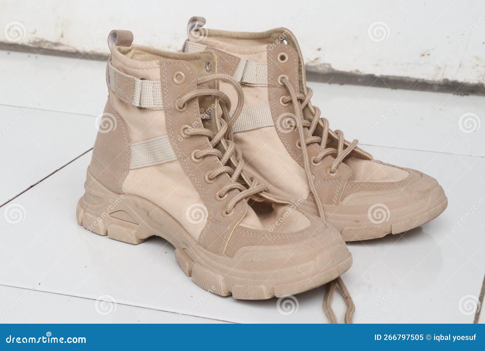 2 Clean Boots in Front of the House Stock Image - Image of boots, front ...