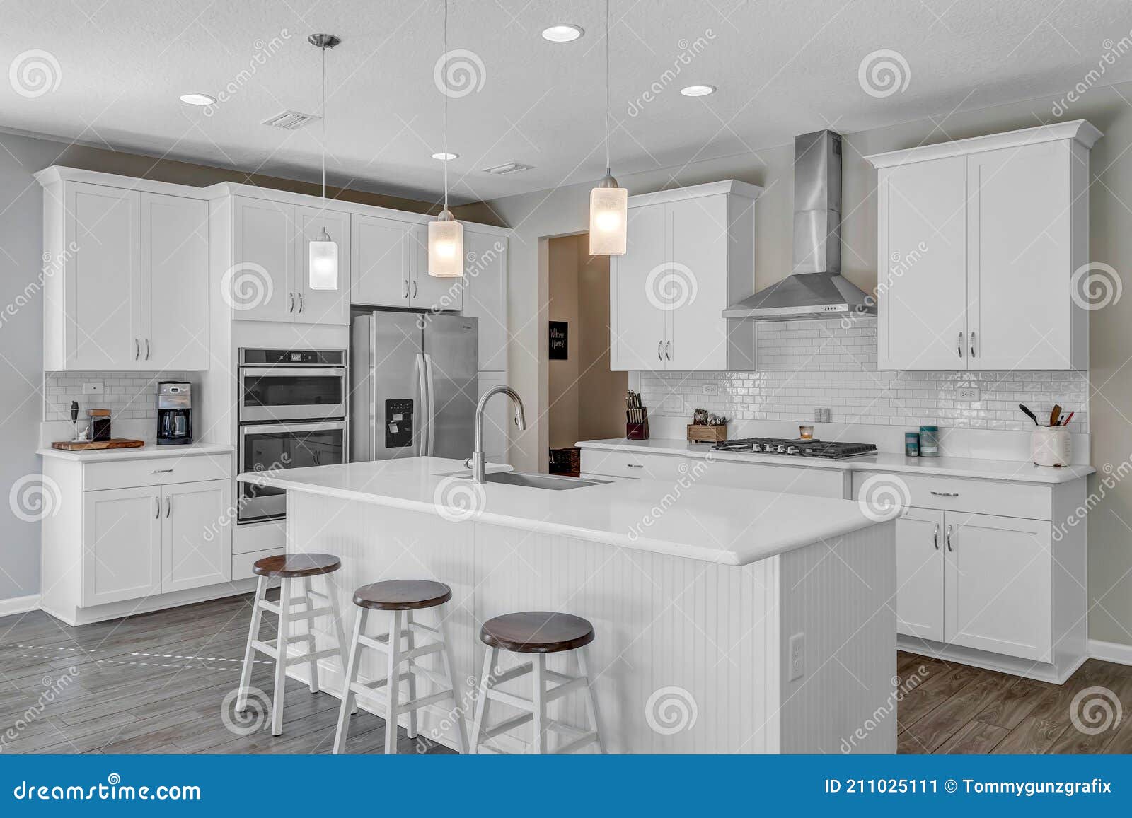 Modern and Clean White Kitchen Stock Image - Image of style, kitchen ...