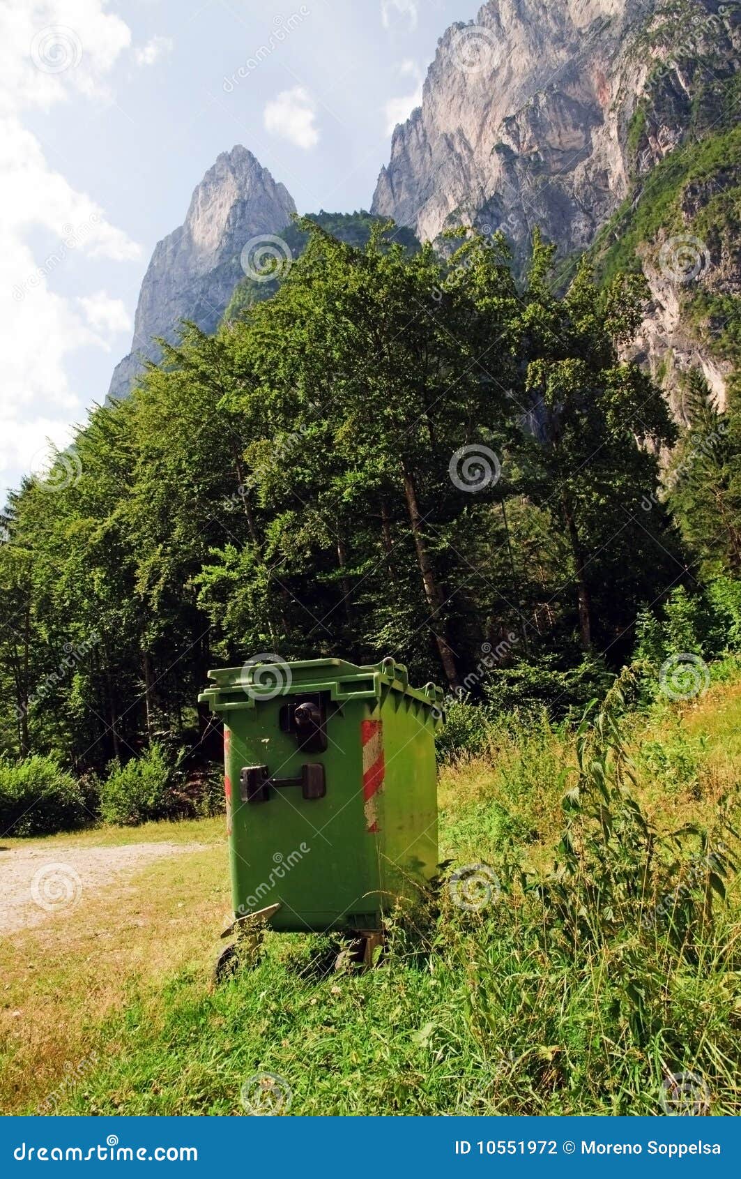 Clean the mountains stock photo. Image of lids, outside - 10551972