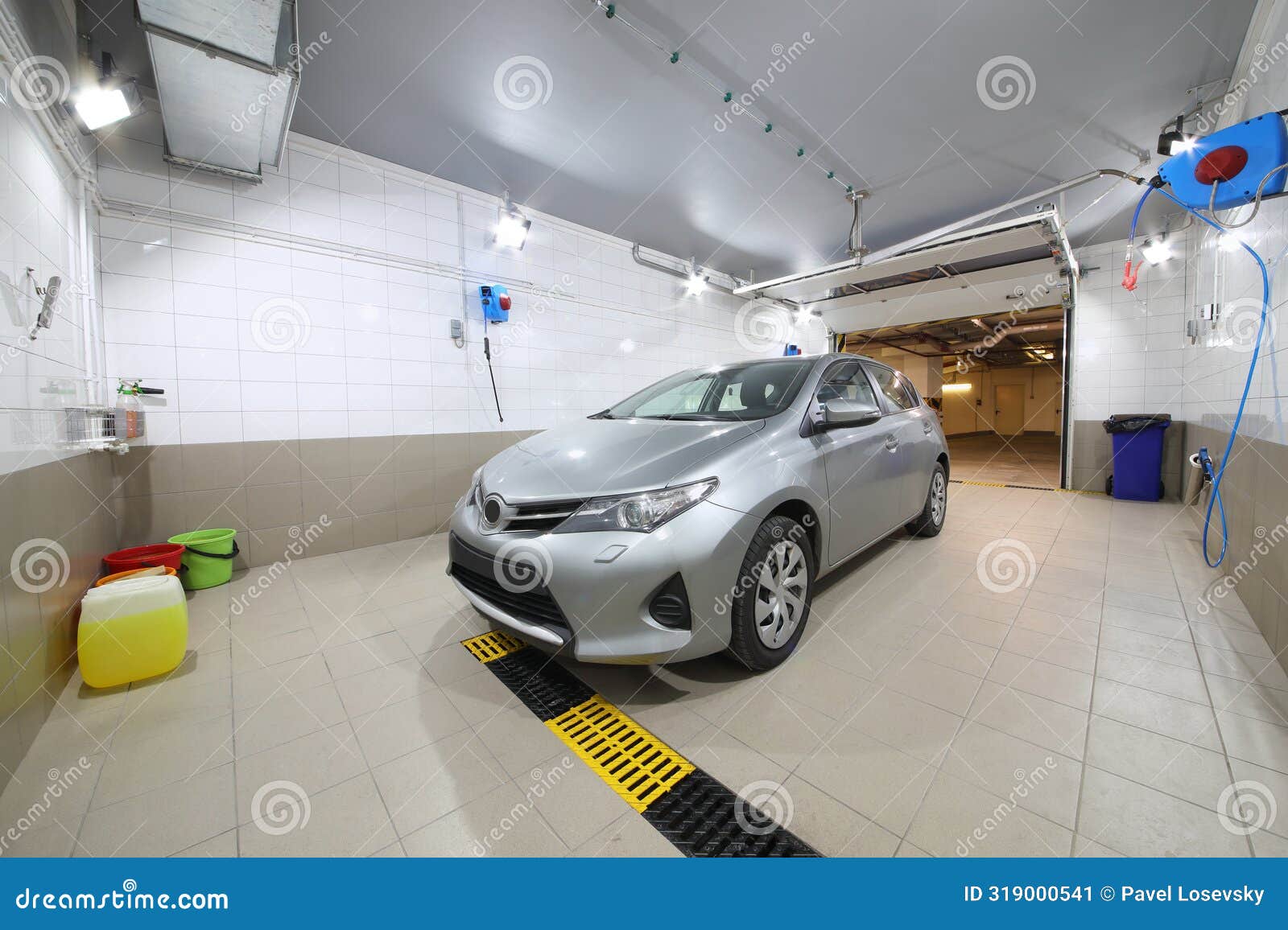 Clean Silver Car in a Car Wash Stock Image - Image of carwash ...