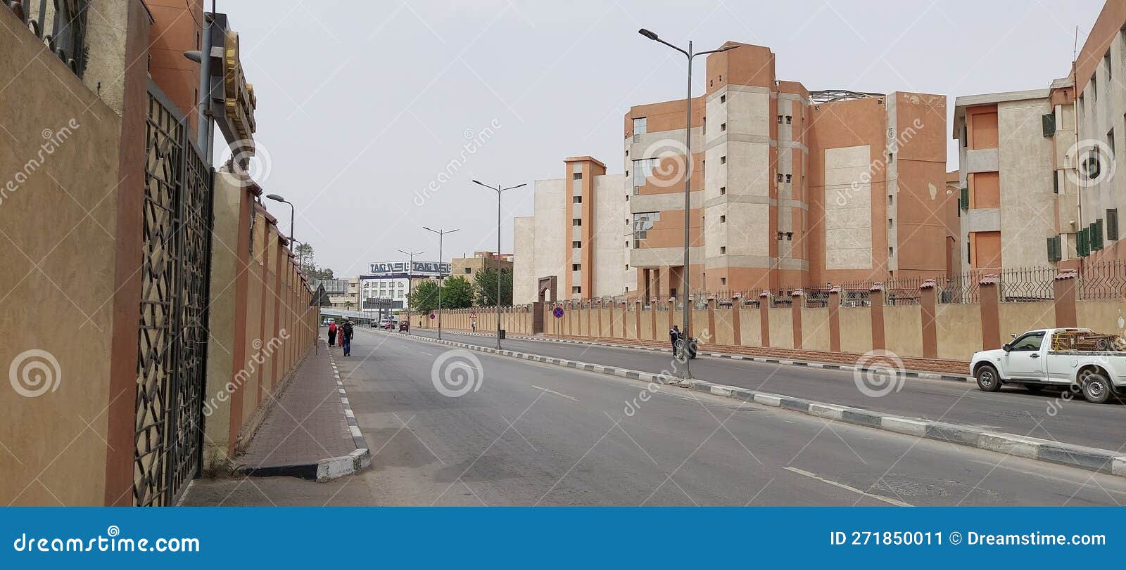 Clean street in the city editorial photo. Image of town - 271850011