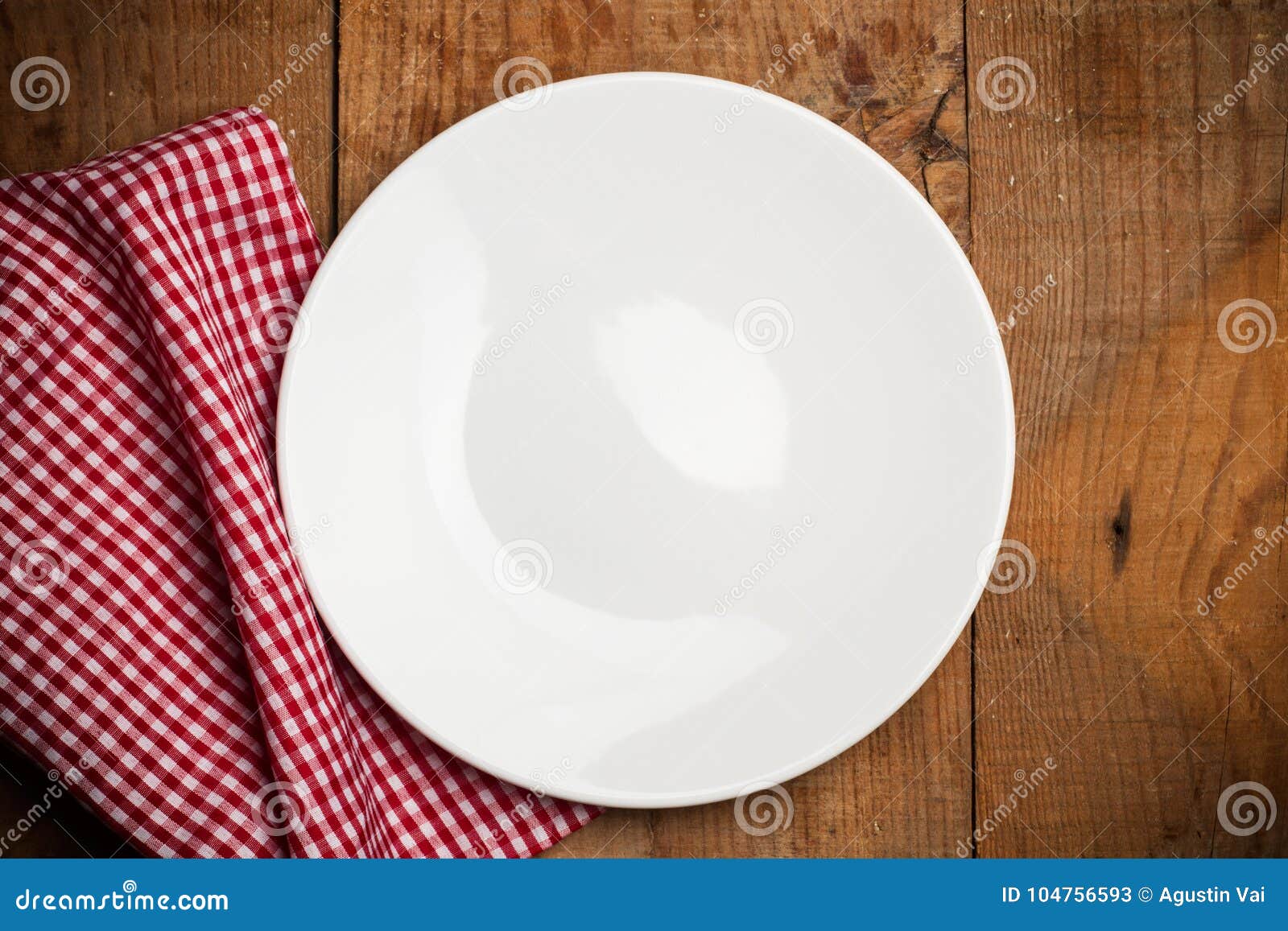 Clean white plate stock image. Image of place, tableware - 104756593