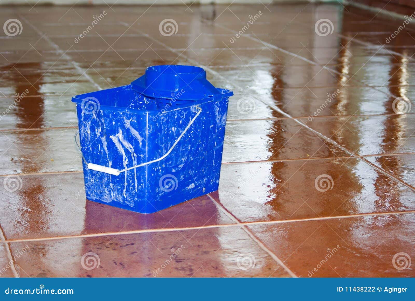Cleaned New Tiles Bucket Stock Photos - Free & Royalty-Free Stock ...