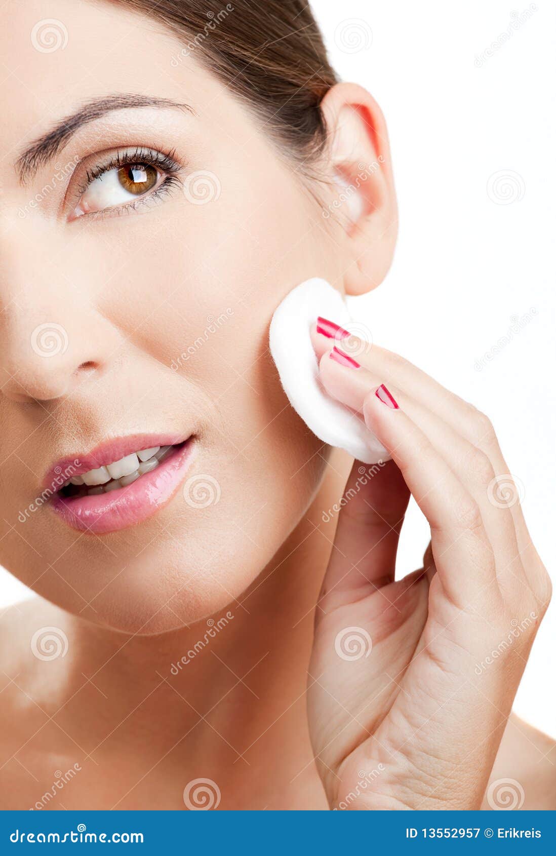 Cleaning the face stock image. Image of healthy, cosmetics - 13552957