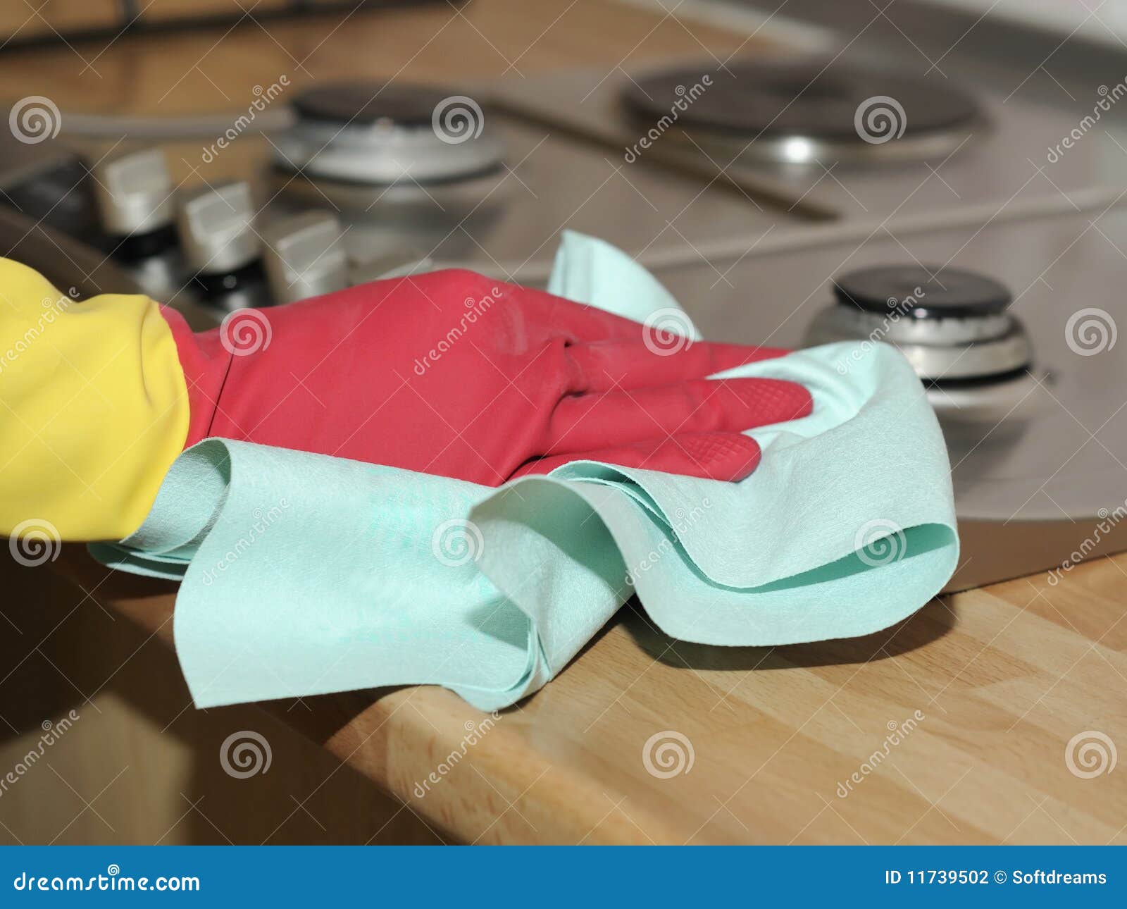 Cleaning the House - Cooker Stock Photo - Image of cooker, cleaning ...