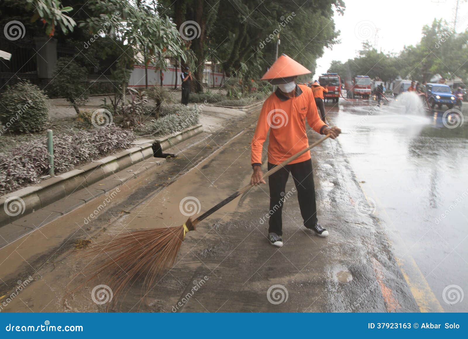 Cleaning mud editorial stock photo. Image of dust, palace - 37923163