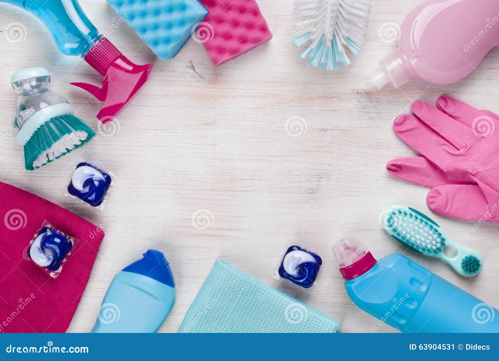 Cleaning Products on Wooden Background with Copyspace in the Middle ...