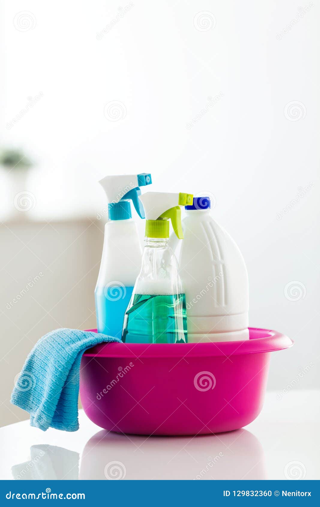 Cleaning Set for Different Surfaces in Kitchen, Bathroom and Other ...