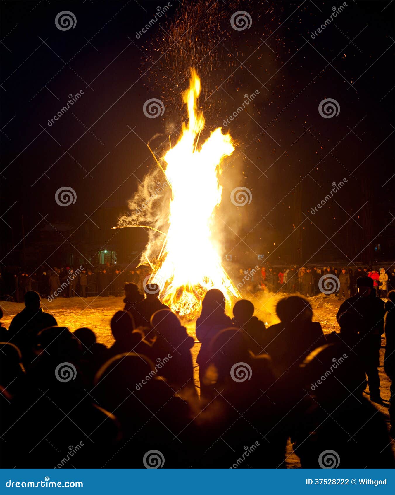 Cleansing Fire before Oriental New Year Editorial Photography - Image ...