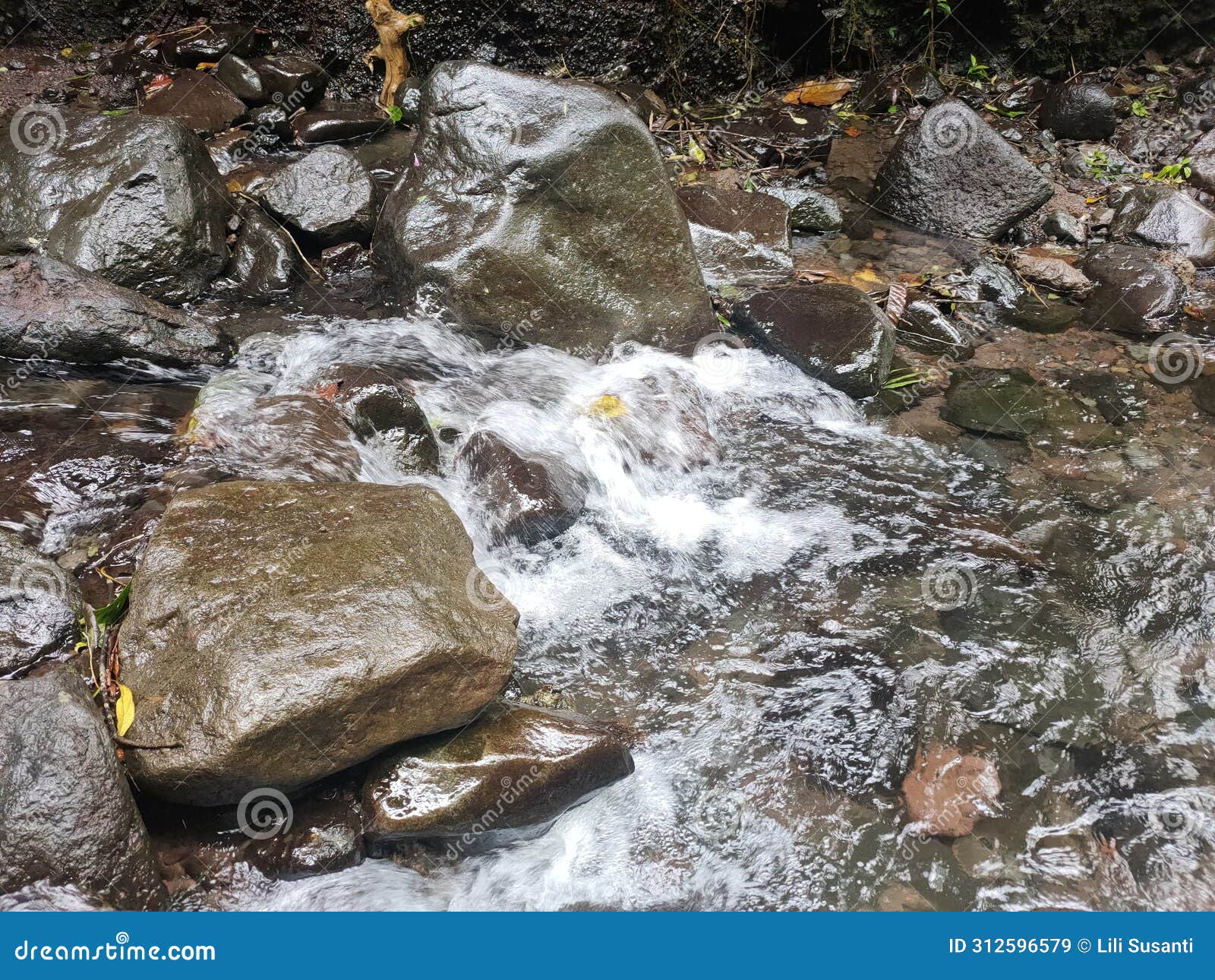 Bubbling Water Flow between Rock in the River Stock Image - Image of ...