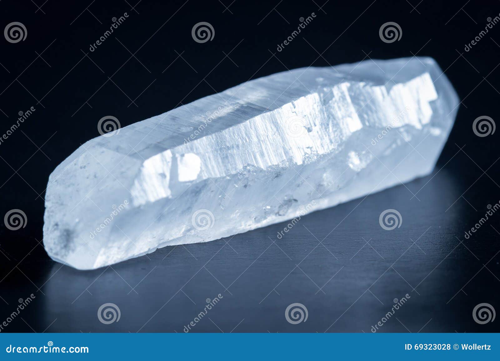 Clear quartz crystal stock photo. Image of nature, rock - 69323028